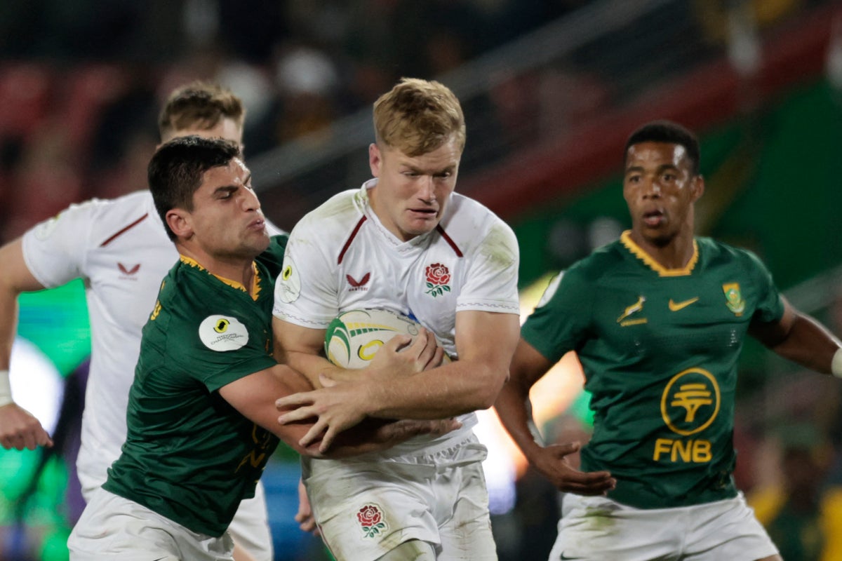 Springboks make fast start against England after late disruption