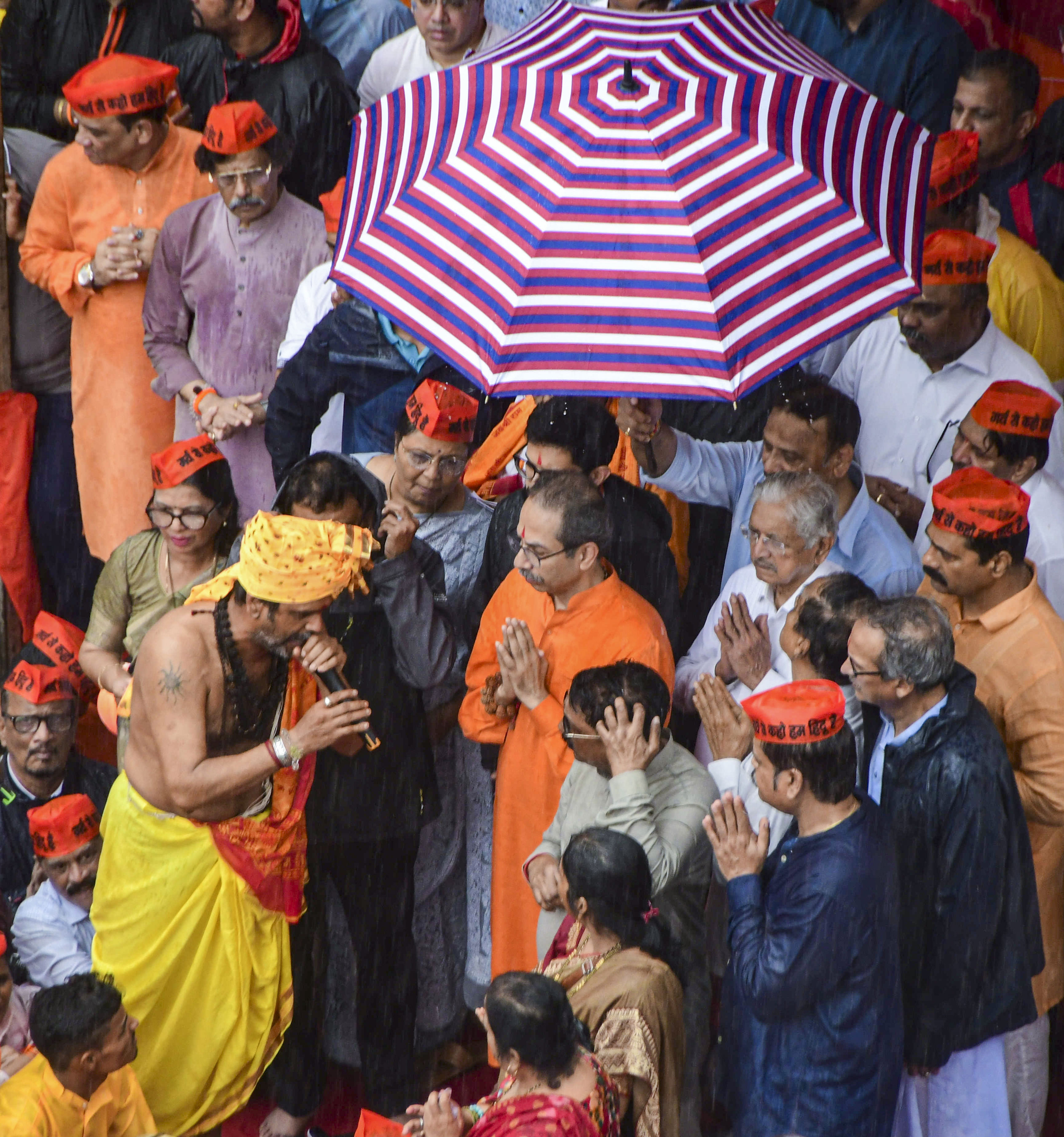 Those looting Hindus are in power: Uddhav launches Ram Raksha agitation ...