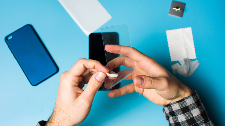 4 screen protector brands that offer lifetime warranty