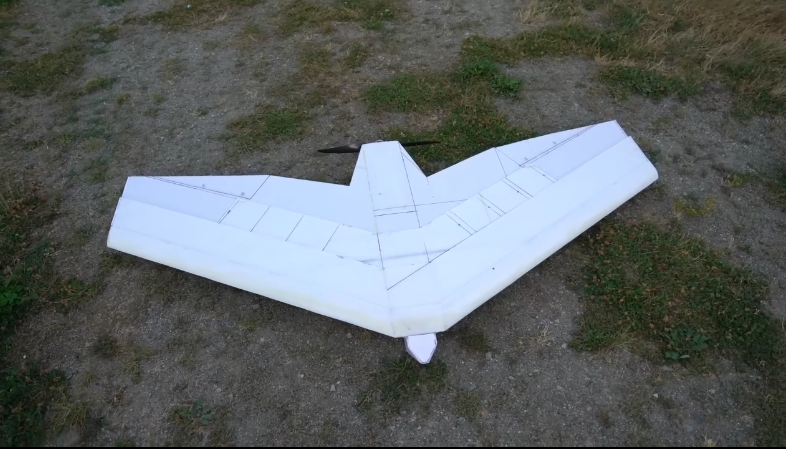 Solar plane V4 flying wing test flight