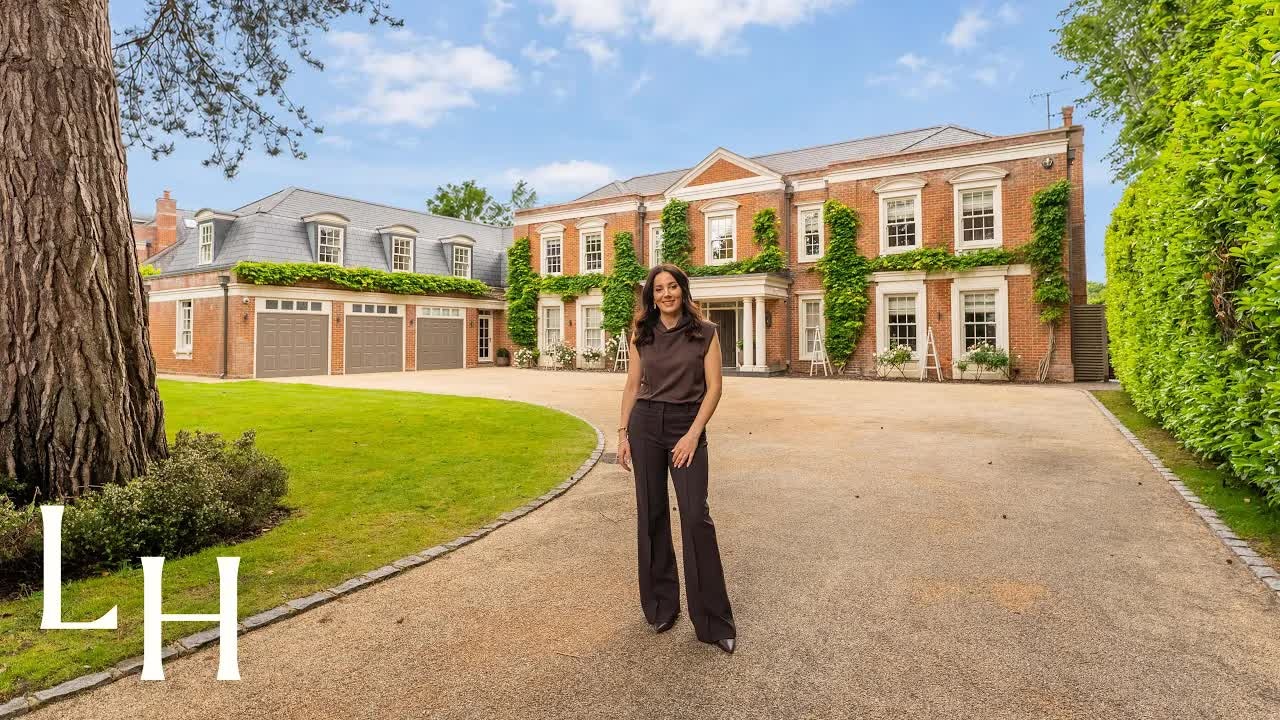 The mansion she spent 14 years perfecting before walking away