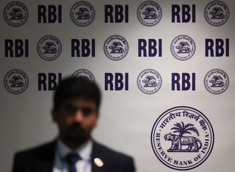 Foreign investors pare India rate-hike bets, fuel record 5-year swaps ...