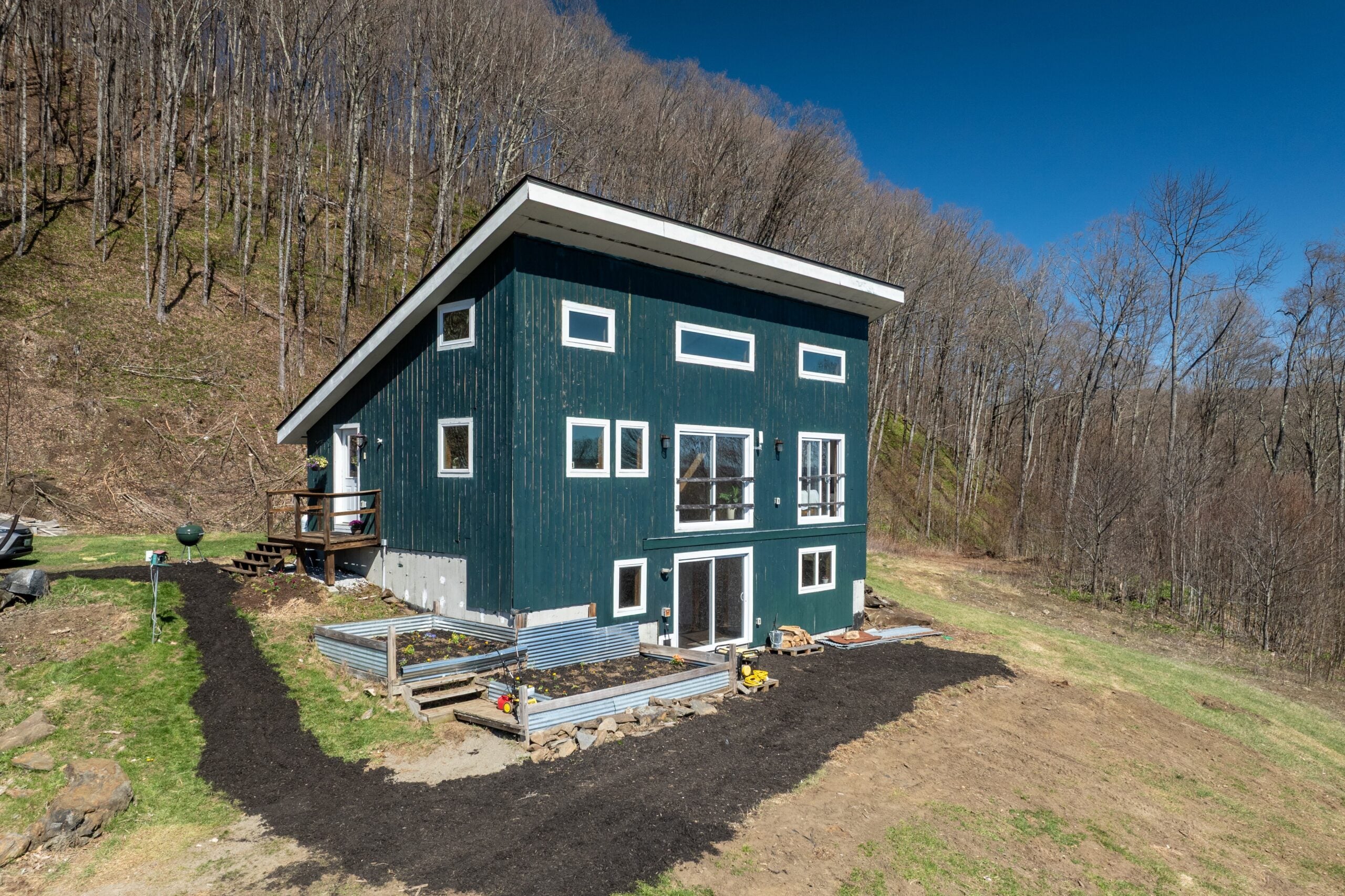 A solar-powered home in Vermont — can you guess the price?