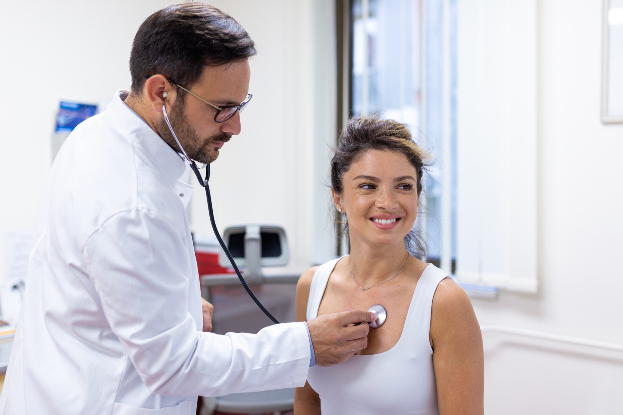 I'm a cardiologist—these are 3 daily heart health habits I never skip