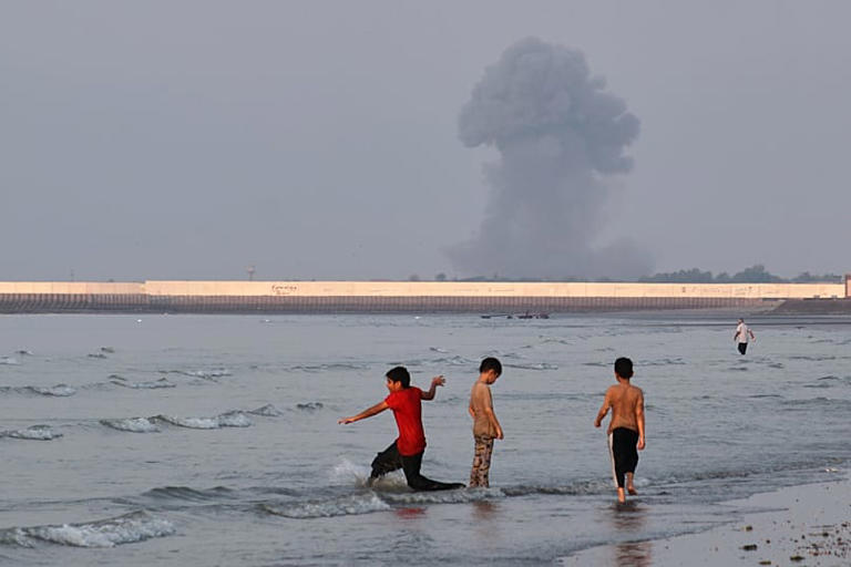 Hormuz crisis puts Europe's oil market under further strain following ...