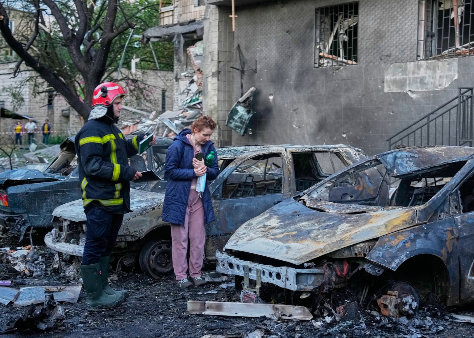One killed and eight injured in overnight Russian attack on Kyiv
