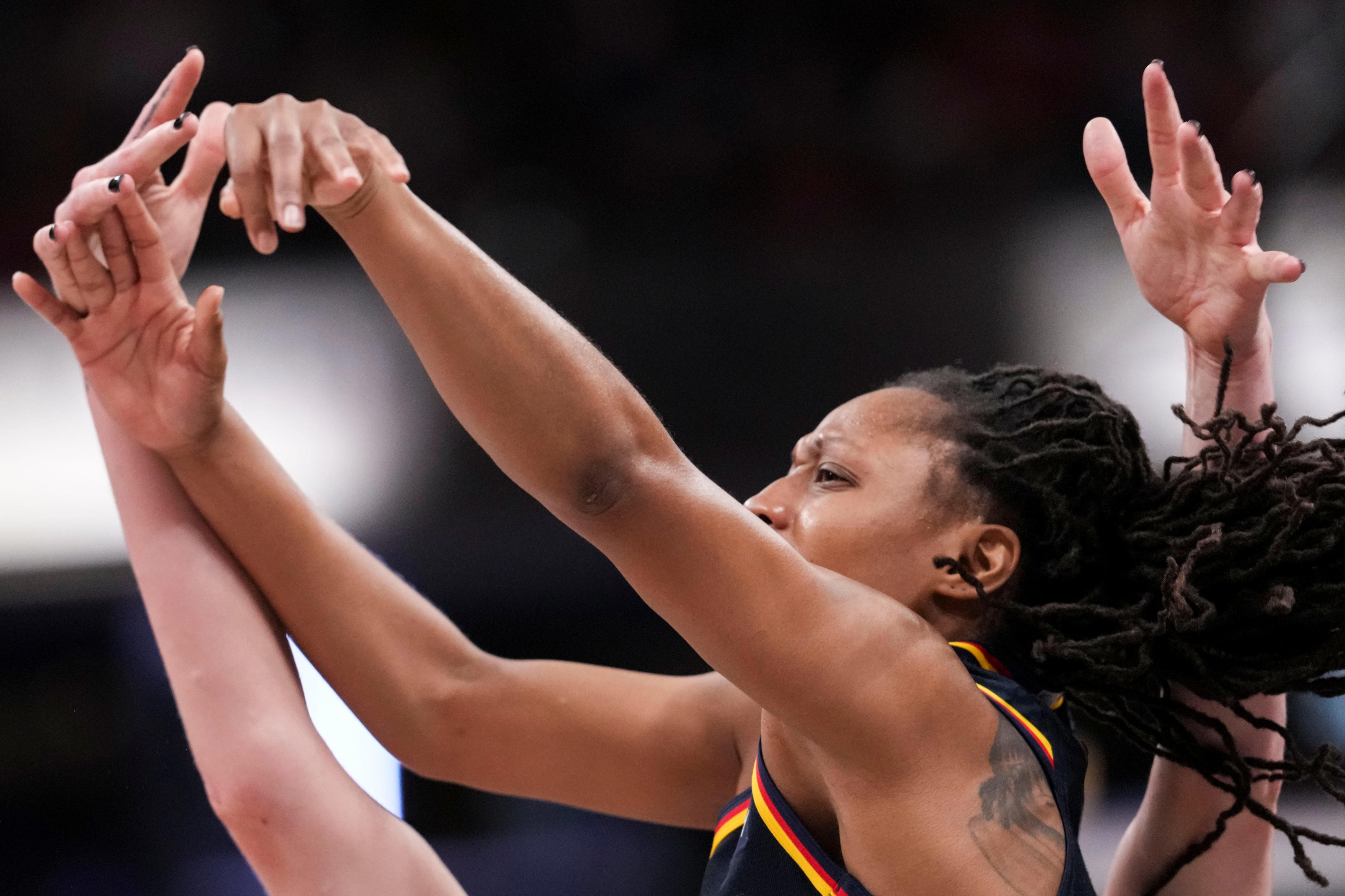 See all the records Kelsey Mitchell and the Indiana Fever set vs New ...