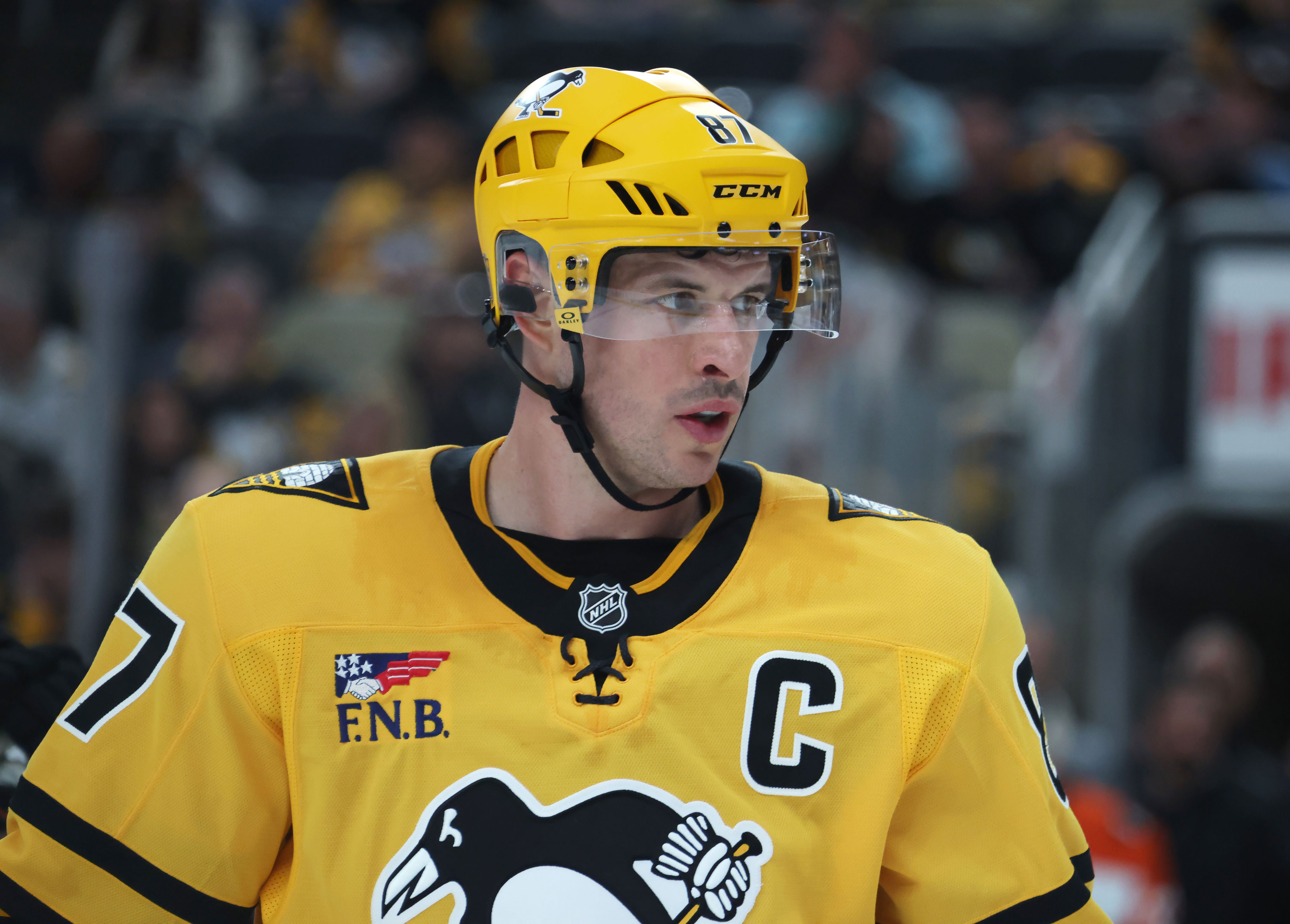 Penguins face rebuild dilemma with 'living legend' Sidney Crosby