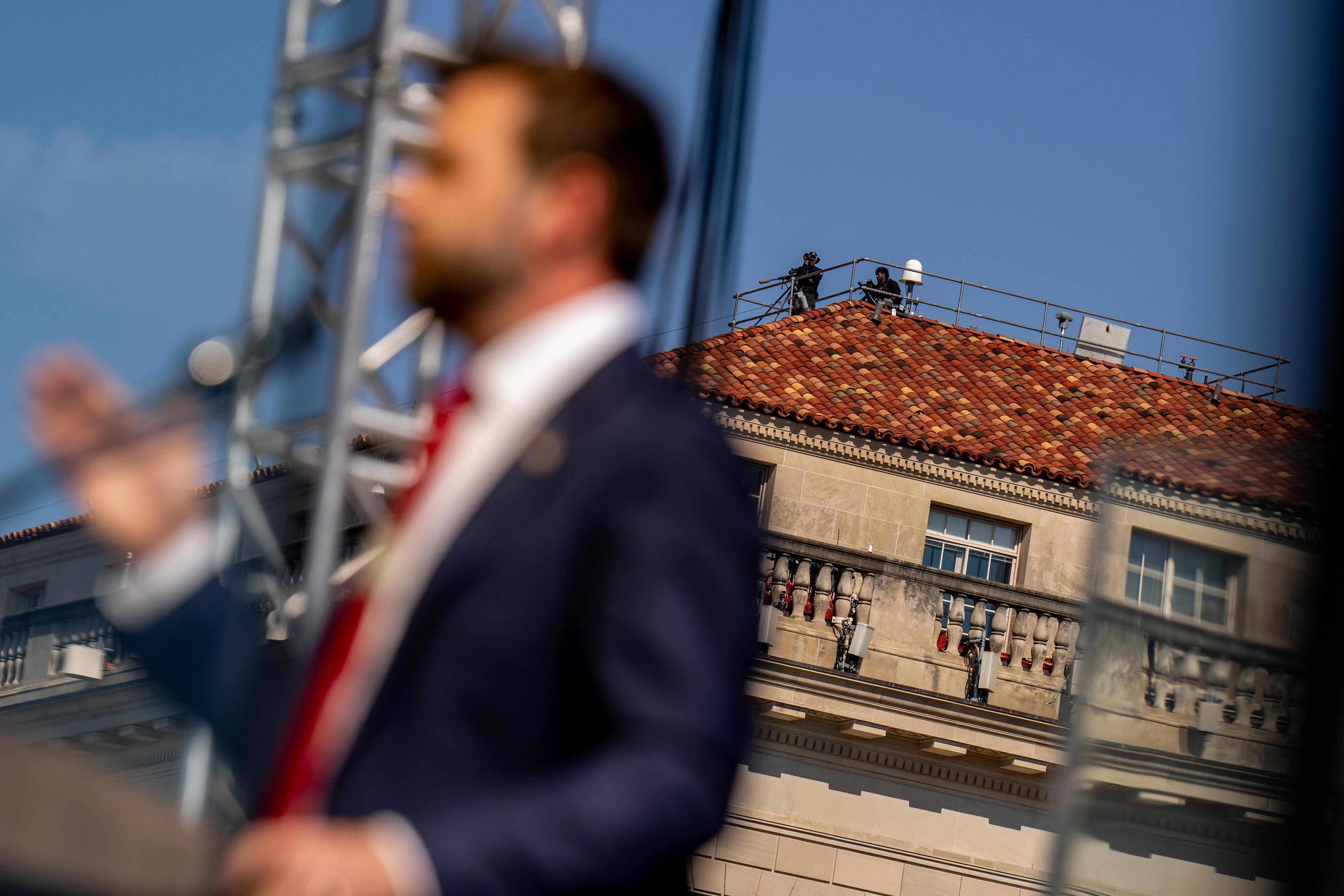 Secret Service Agent Under Investigation For Alleged Security Leak