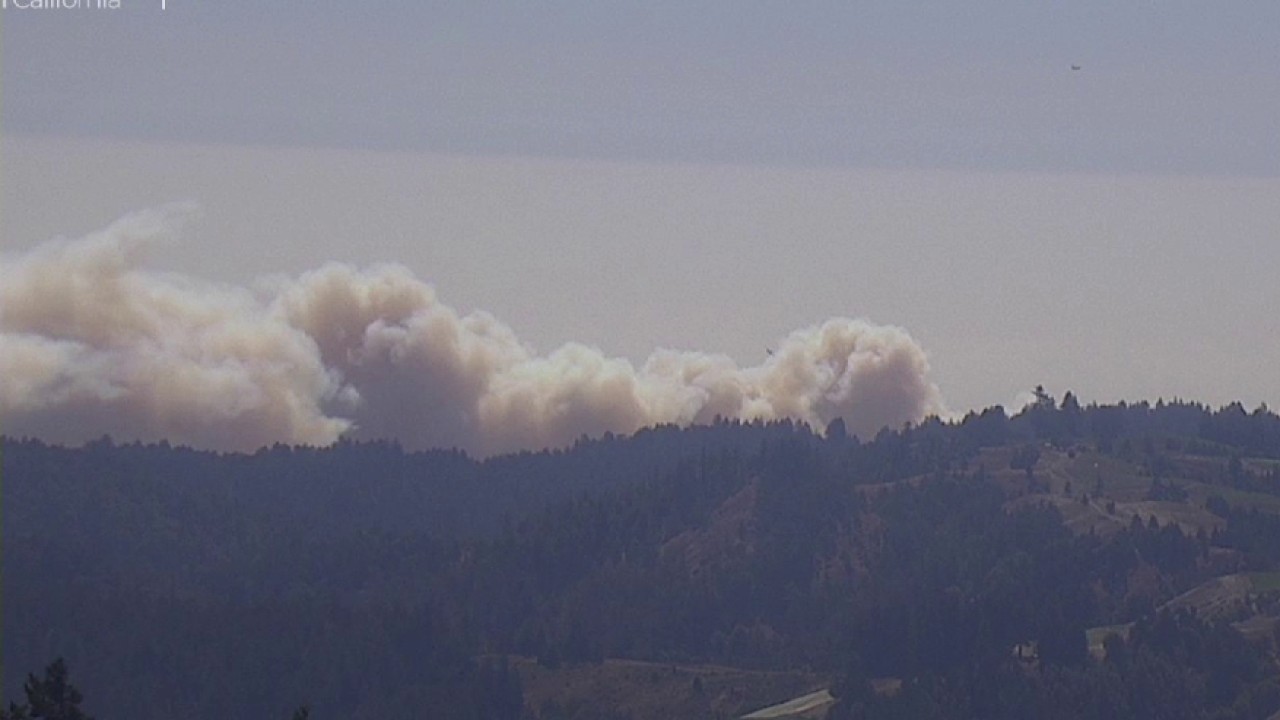 Woodside fire burning near Sonoma County coast, closing Highway 1