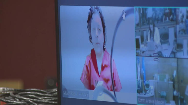 99 Year Old Milwaukee Woman Attacked Man Accused Heading To Trial