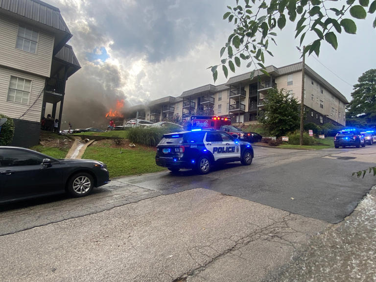 At least 20 residents displaced after Sunday afternoon blaze at ...