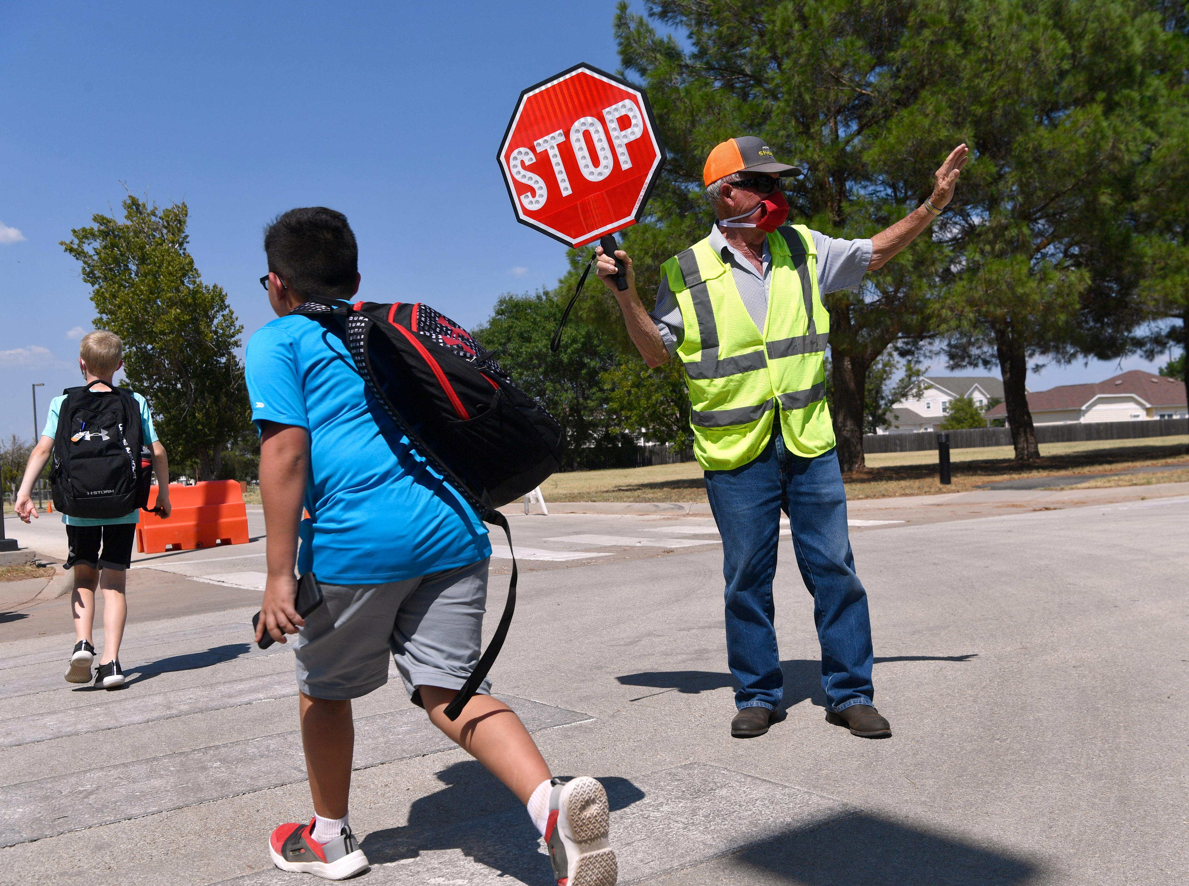 Texas DPS issues back-to-school warnings for motorists, students