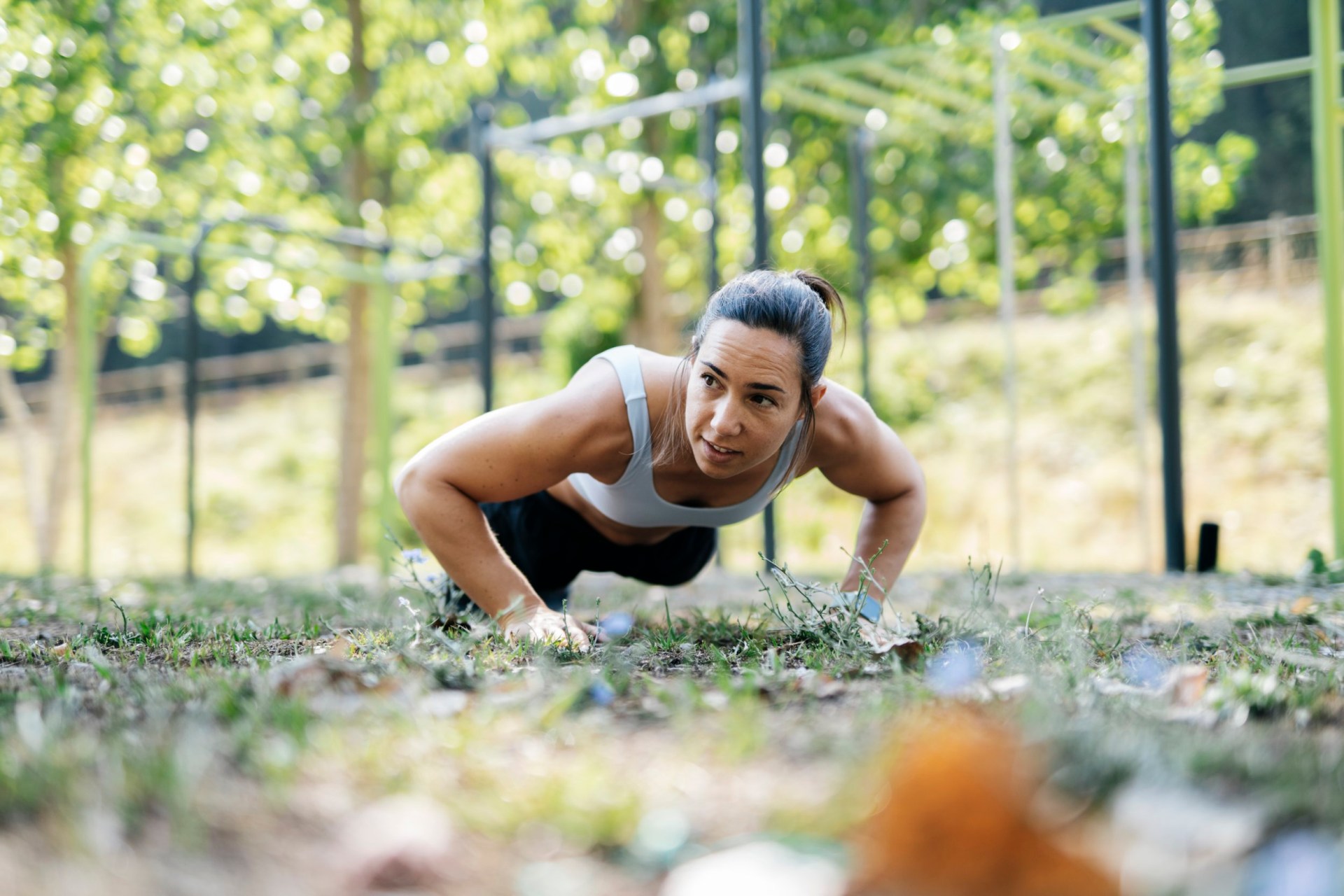 How many squats you should be able to do at your age