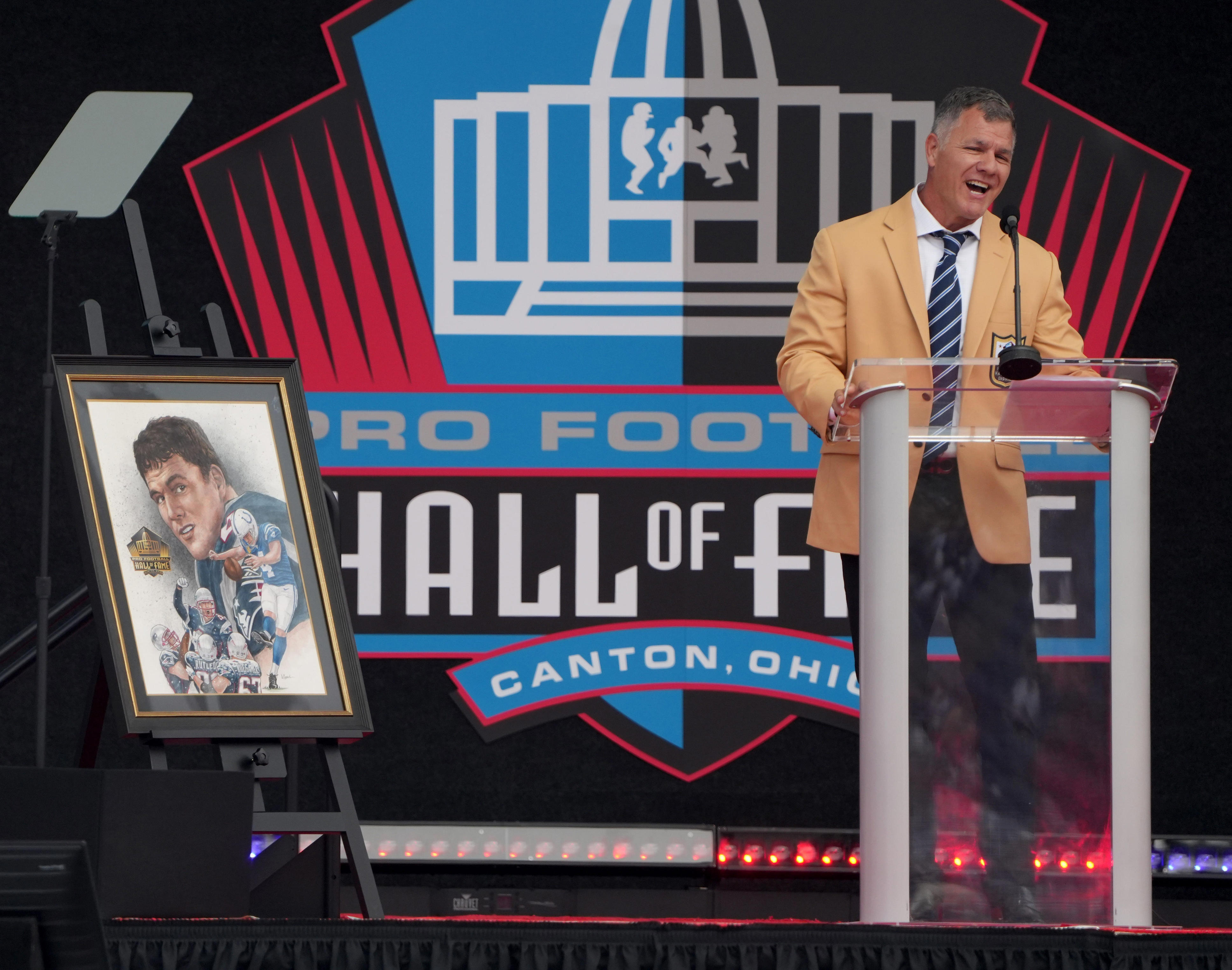 Edge of their chairs: Adam Vinatieri explains viral Hall of Fame speech