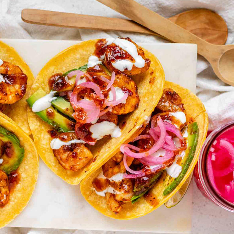 Hot Honey Shrimp Tacos 1685