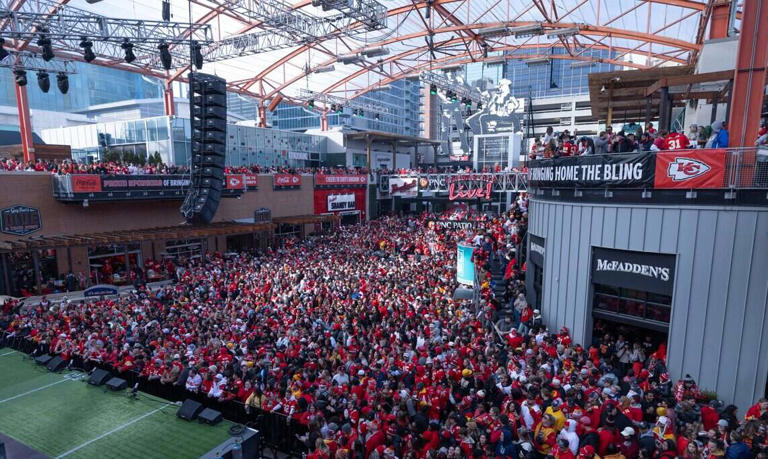 Celebrate Kansas City with ten 816 Day deals available this weekend