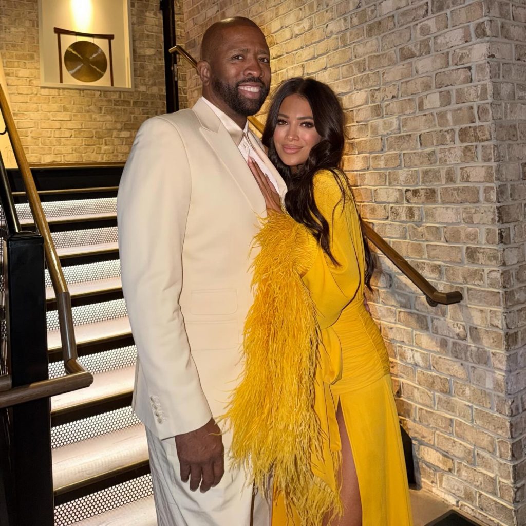 Kenny Smith Marries Tia Jurcic In Elegant California Wedding Ceremony