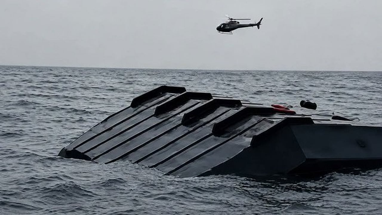 A ferry capsizes on Zimbabwe's Lake Kariba, leaving at least 15 people ...