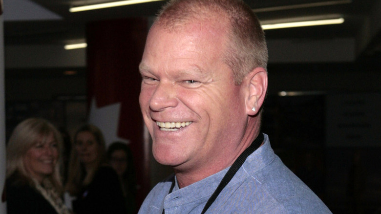 The 3 types of kitchen lighting Mike Holmes recommends for functional ...