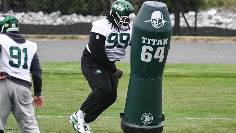 Jets rookie is already capitalizing on T'Vondre Sweat's injury: What it ...