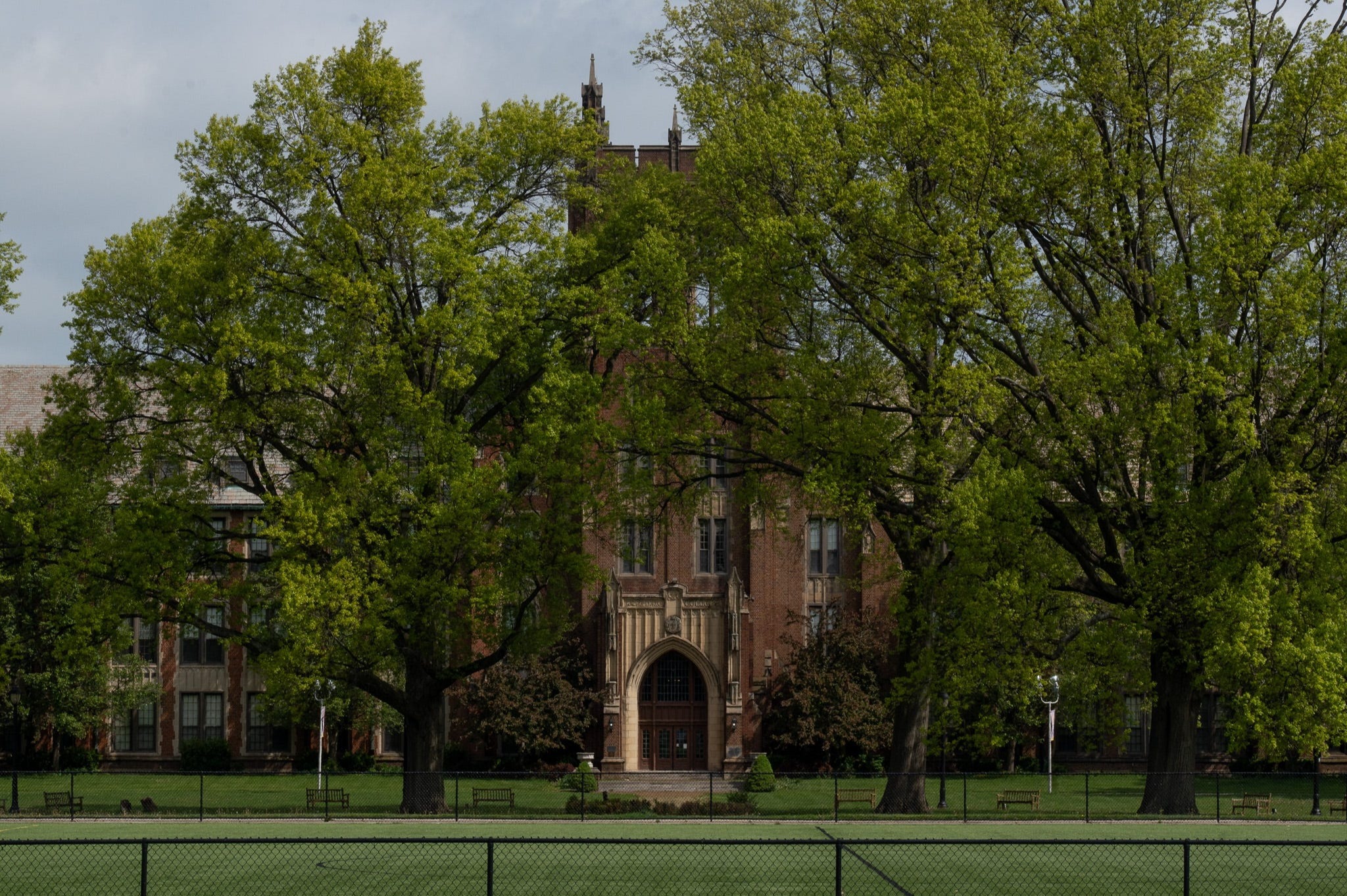 Alarming number of small US colleges are struggling to pay their bills ...