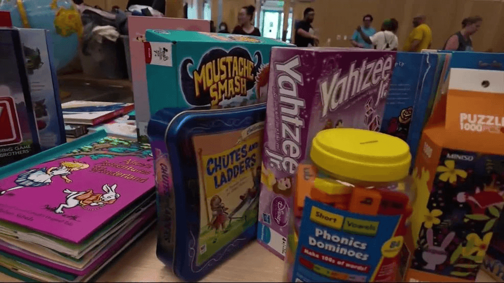 Book sales, giveaways, coupons: A teacher's budget tips as prices rise