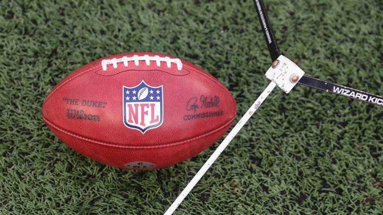 Browns enter the NFL's grass vs. turf debate