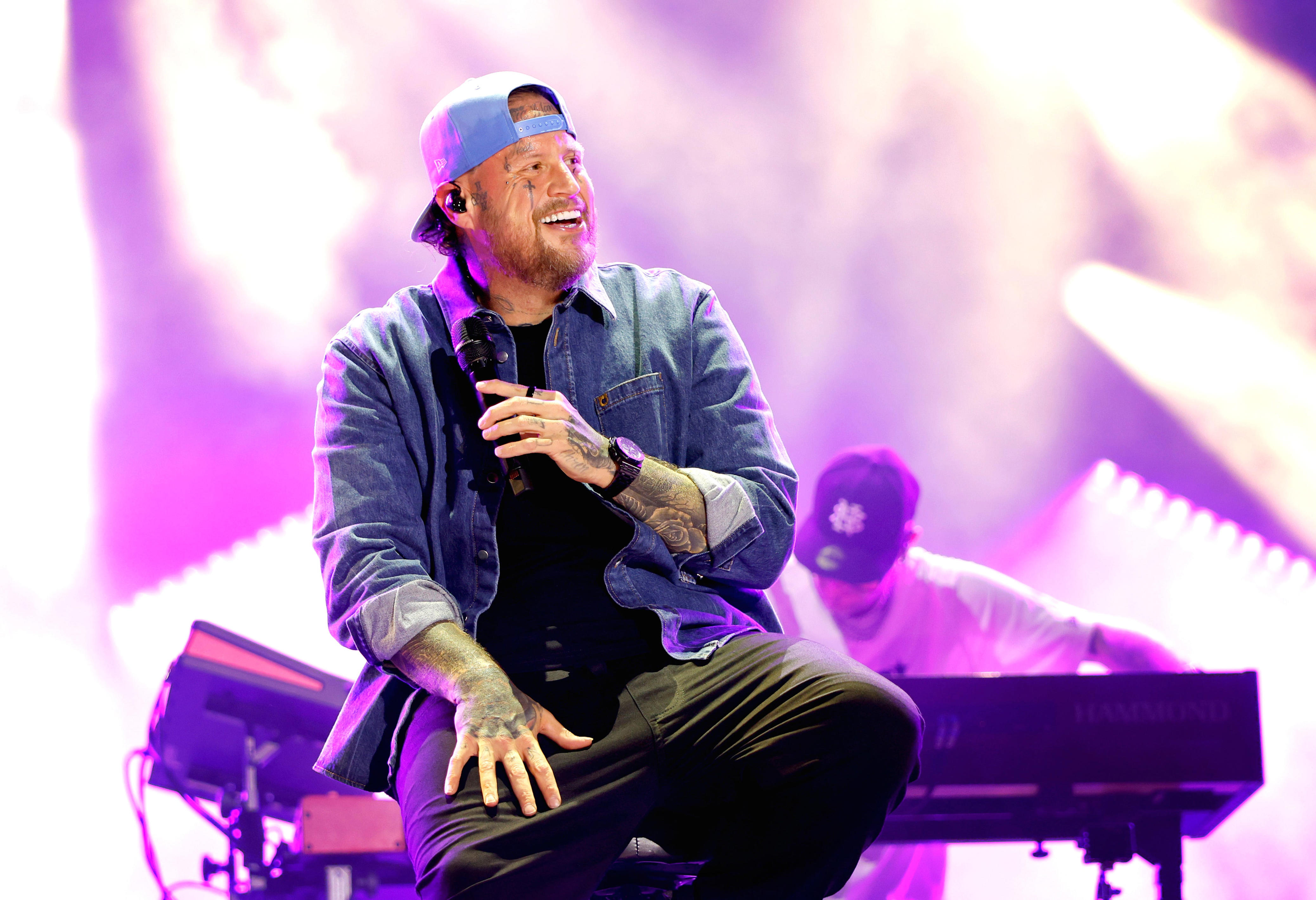 Jelly Roll reveals concert hiatus to heal amid divorce from wife Bunnie Xo