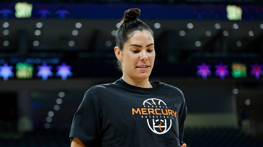 Kelsey Plum Dominant Mercury Debut Came With One Harsh Reality