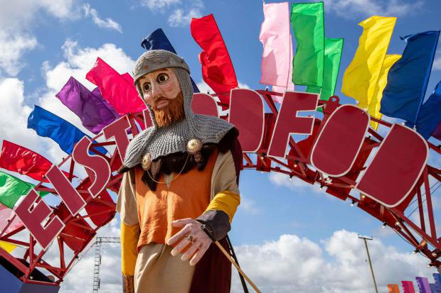 This giant puppet of Welsh lord retires at Eisteddfod