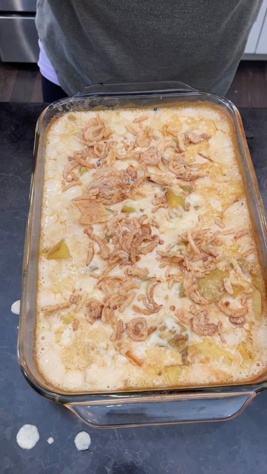 Creamy French onion potatoes with crispy topping