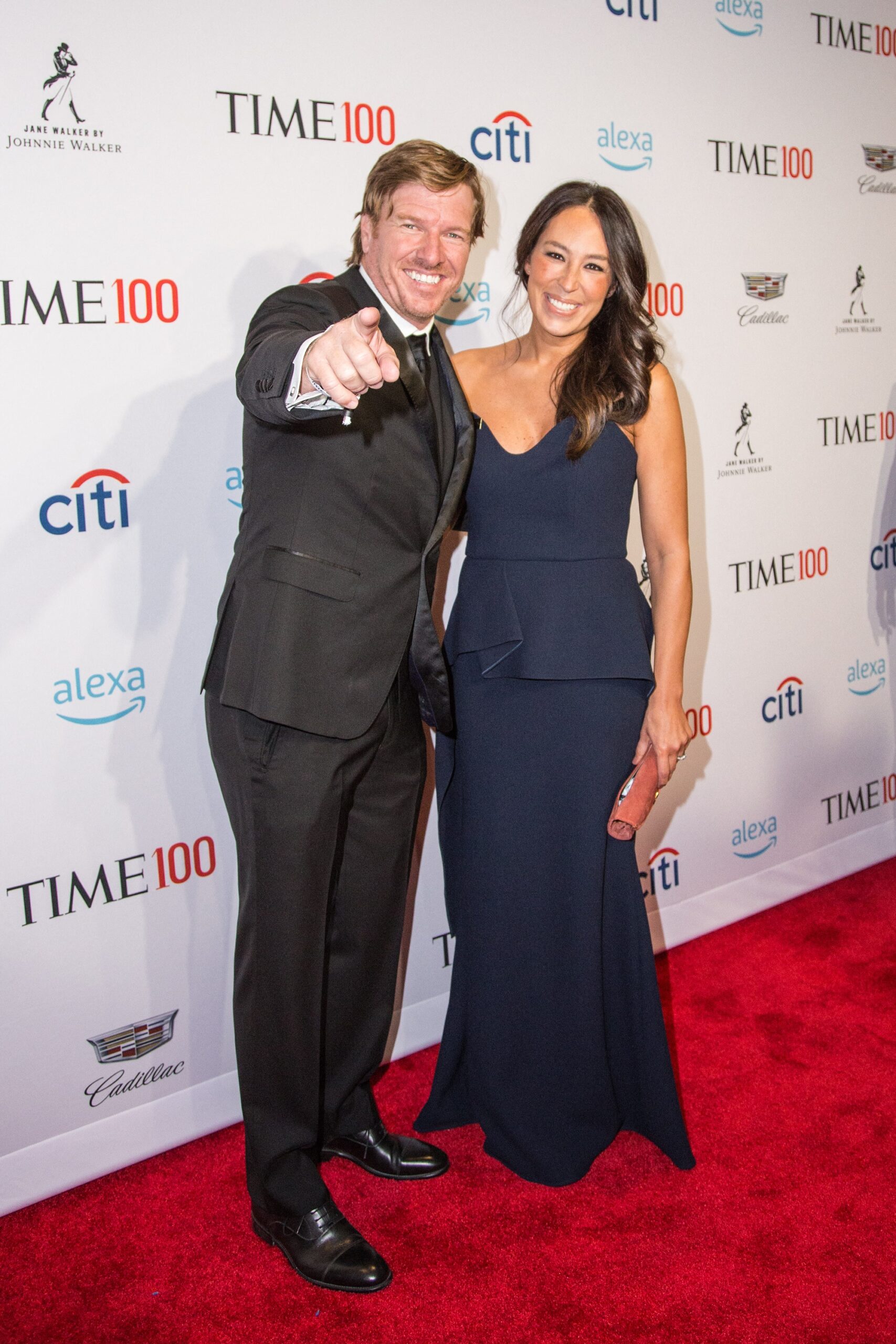 Joanna Gaines admits to a 'bad' hosting 'habit,' wonders if she's ...