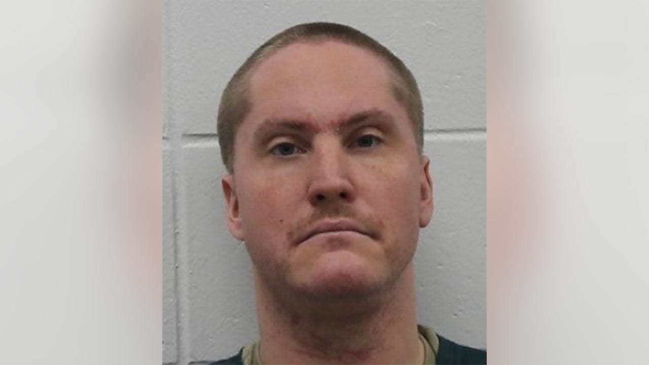 Sexual messages investigation, Wisconsin teacher sentenced