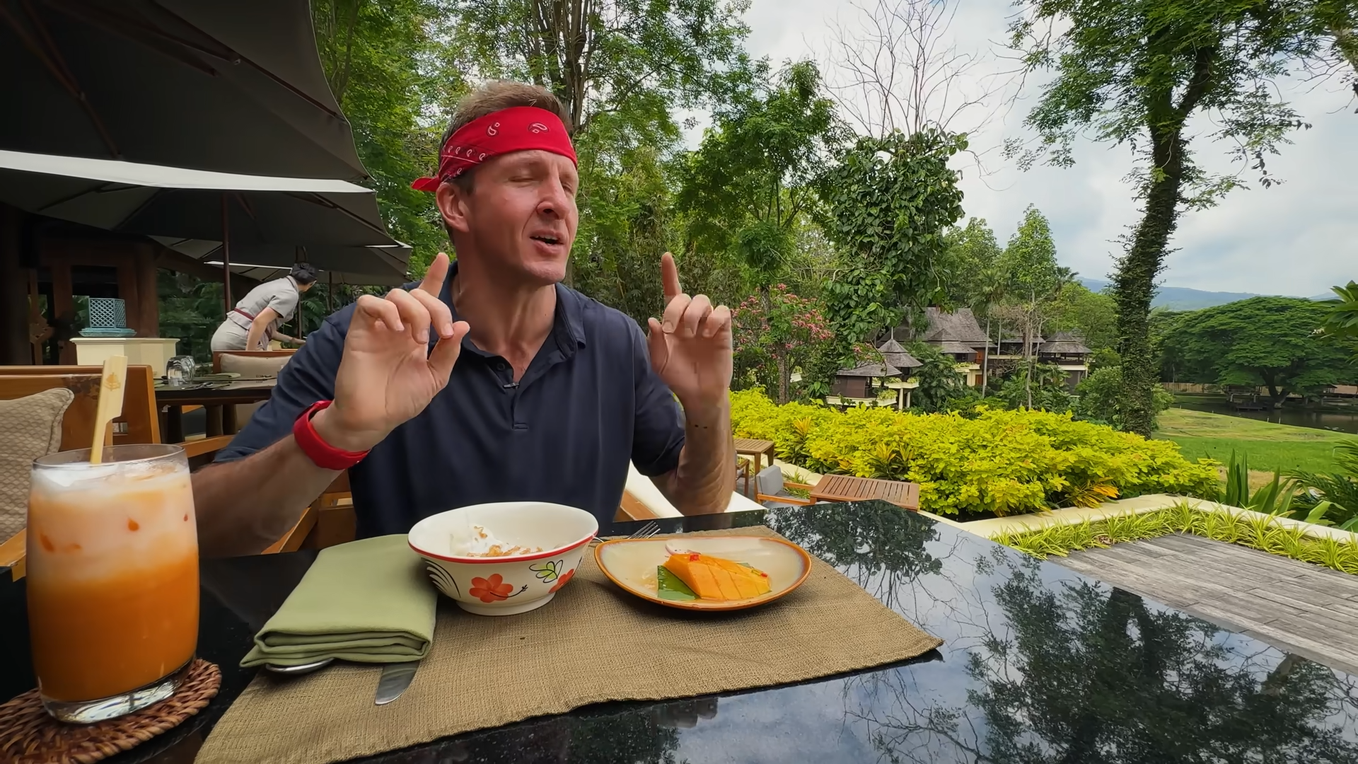 He spent a day vacationing like a billionaire in Thailand then came the ...