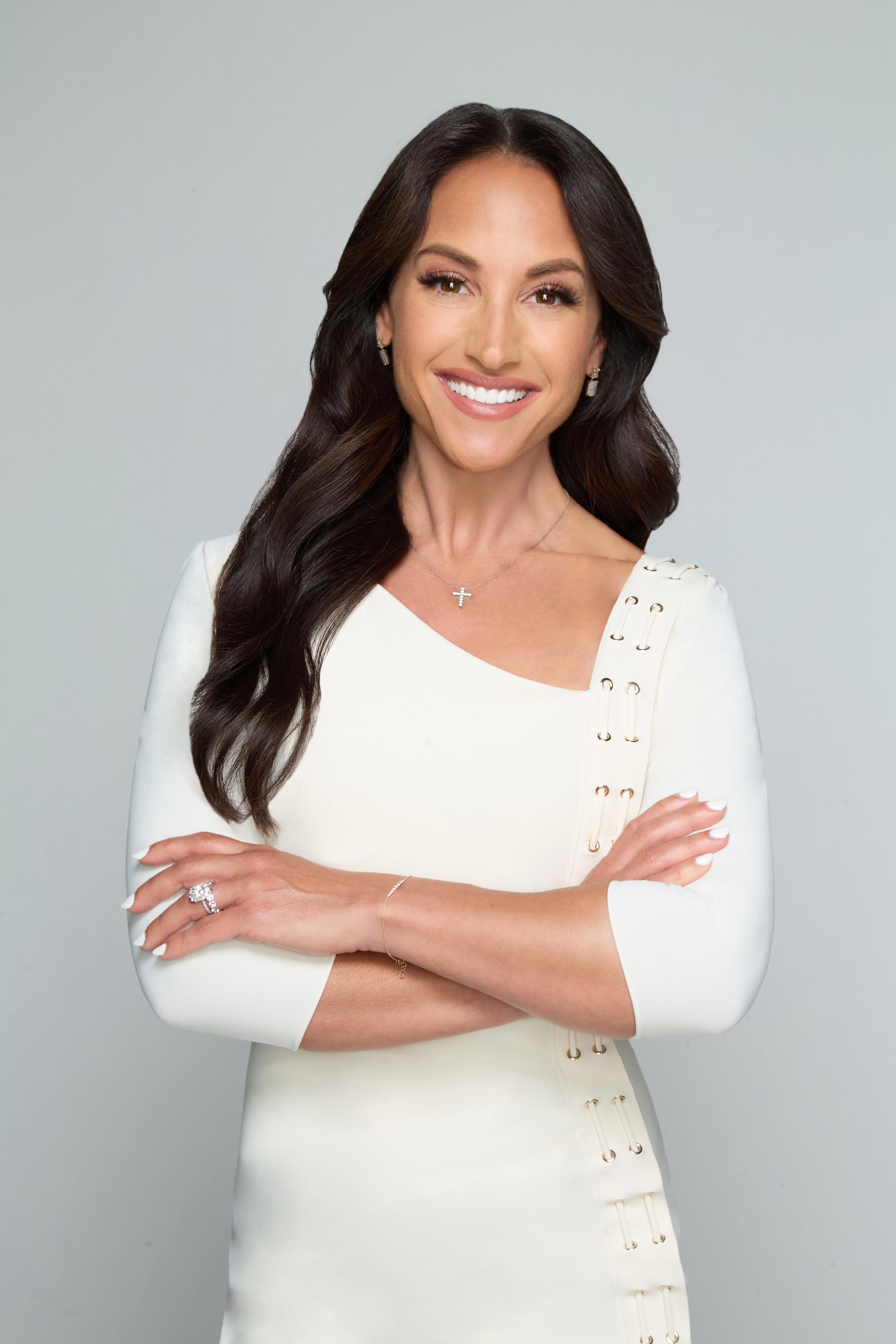 Fox News The Five Adds Emily Compagno To Fill Jeanine Pirros Seat 6909