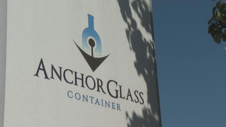 Warner Robins Glass Plant Shutting Down Letter Says Laying Off 6503