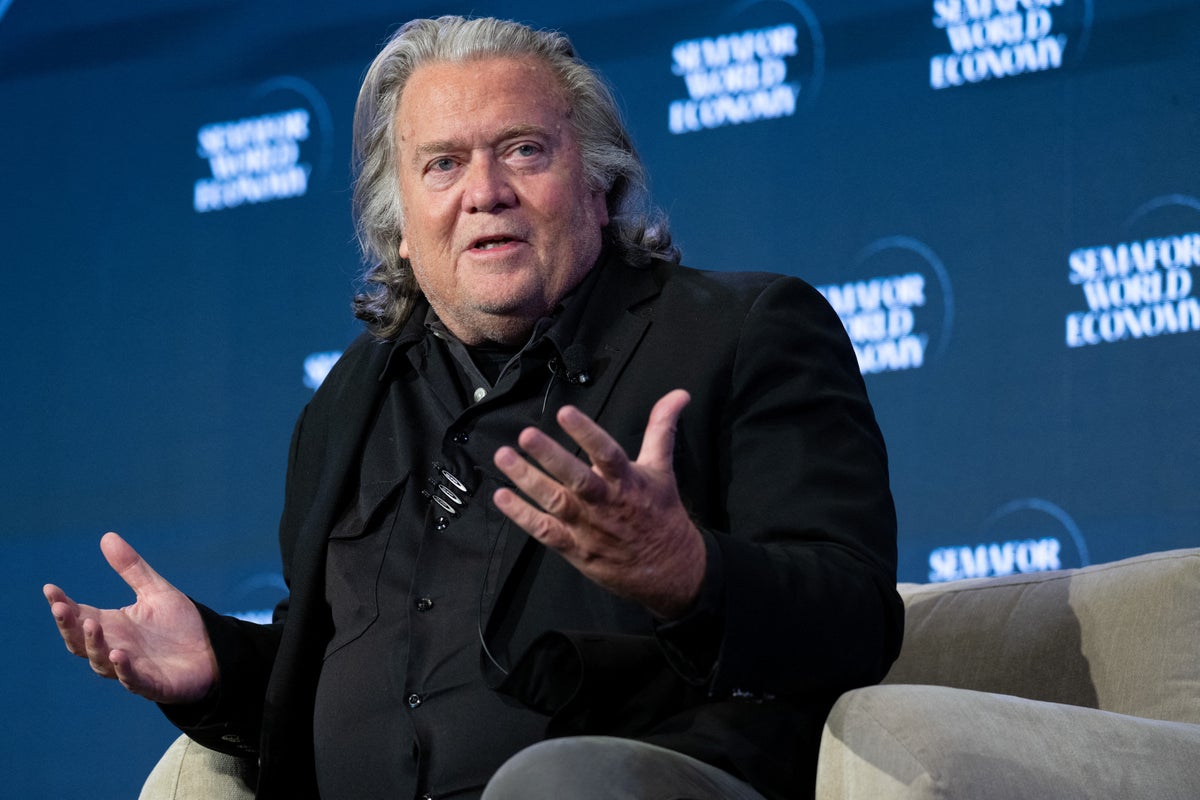 Judge Rejects Trump Dojs Attempt To Throw Out Steve Bannon Case