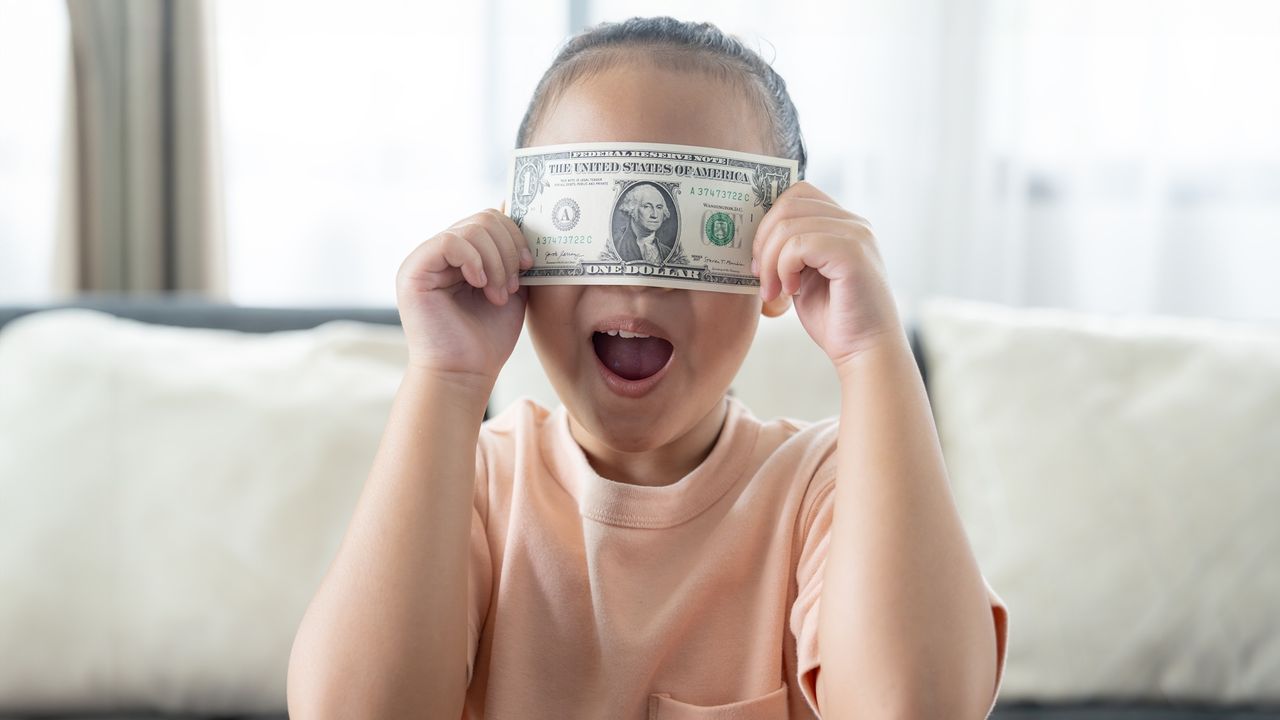 How to teach kids financial literacy at every age