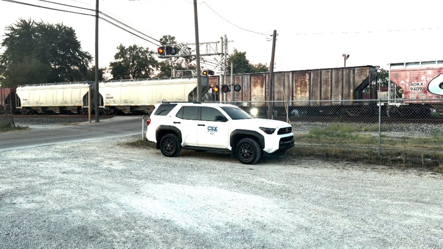 Train Derailment Blocks Three Crossings In Vincennes