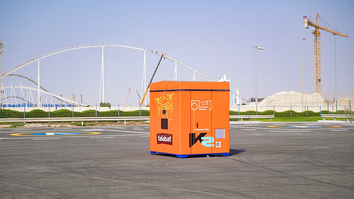 Delivery robots for Dubai high-rise buildings tested by Talabat