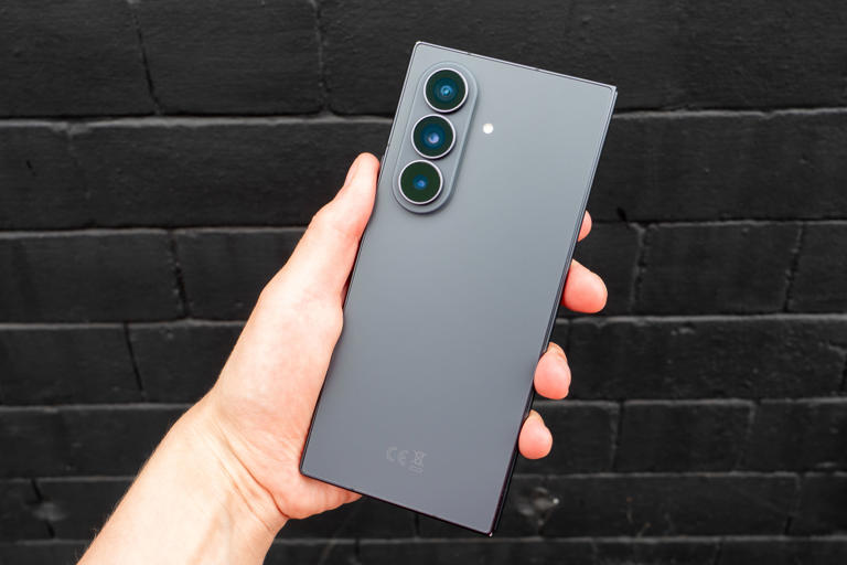 Samsung Galaxy Z Fold 8 Ultra review – Samsung’s top-end folding phone ...