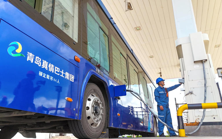 Chinese scientists boost hydrogen fuel cell power fourfold with new design