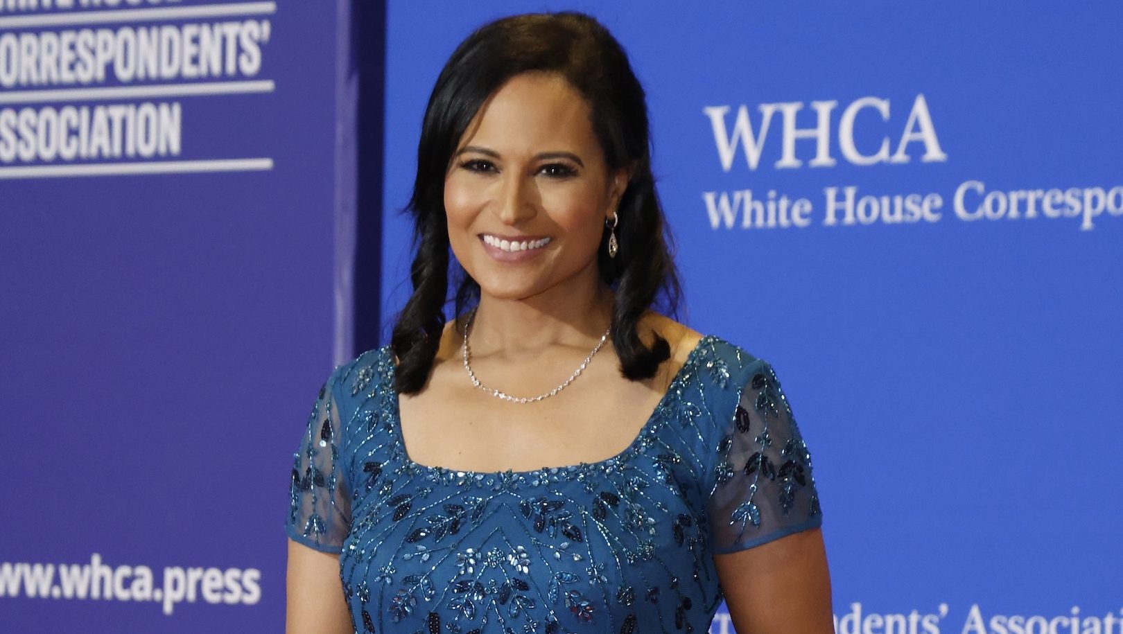 Who Is Kristen Welker 5 Things About The Nbc Host Targeted By Trump