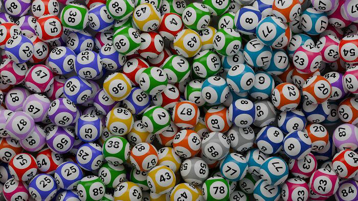 Cleaner Hits The 5 8m Jackpot Without Knowing It Then Watches His