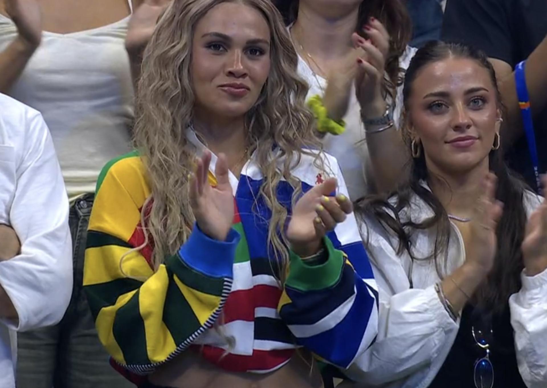 Video Ben Sheltons Girlfriend Trinity Rodman Supports Him During His