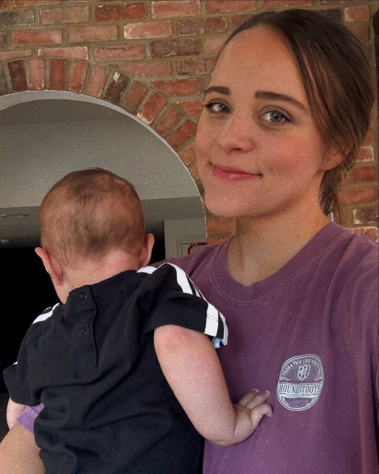 Jinger Duggar gets emotional sharing her experience with postpartum ...