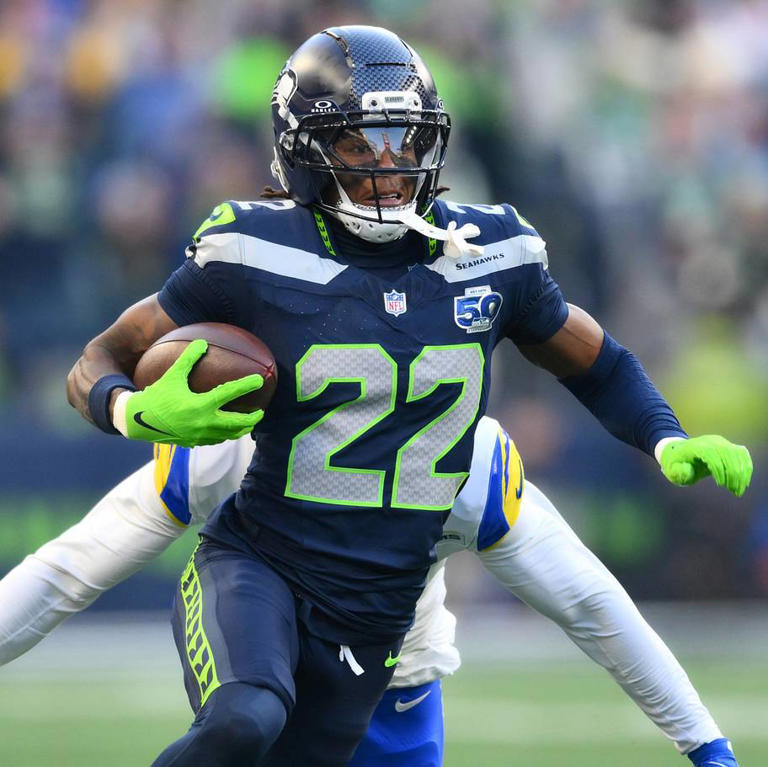 3 Seahawks Who Must Step Up While Sam Darnold Is Out