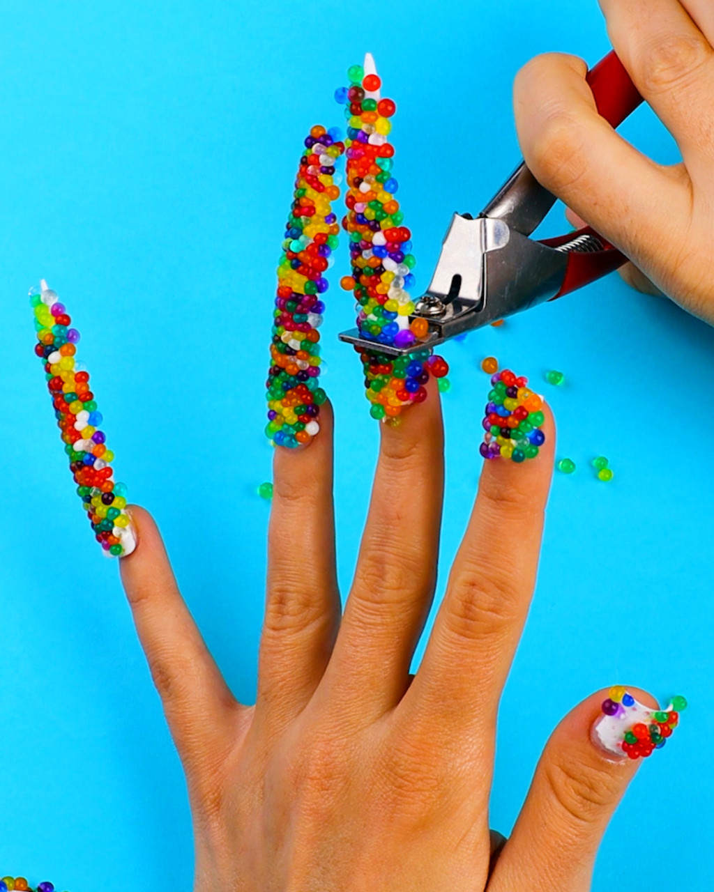 Strangest nail sets for the day!😍