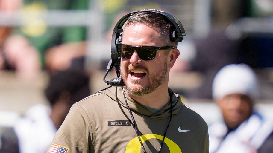 Updated Oregon Ducks bowl projection following shocking loss to ...
